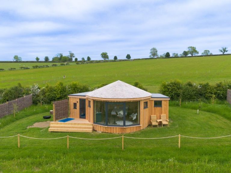 Middle Dean - The Roundhouses